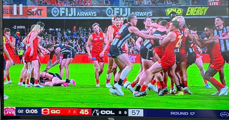 AFL on Saturday. A wonderful example setting melee | EDUCATION, A LIFE ...